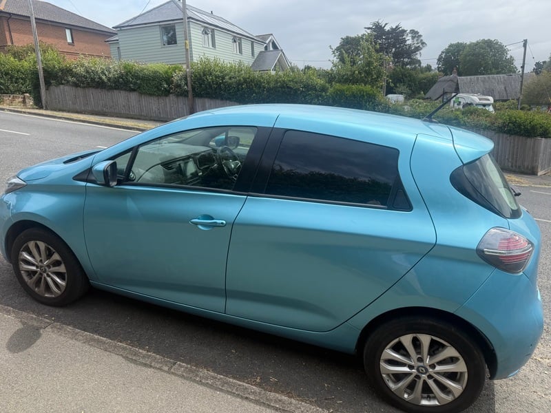 Renault electric car derived van in Cowes | Wightbay