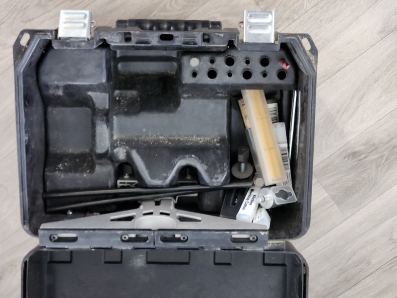 DeWalt half inch Router and 900 Trend Worktop Jig - Newport Isle of ...